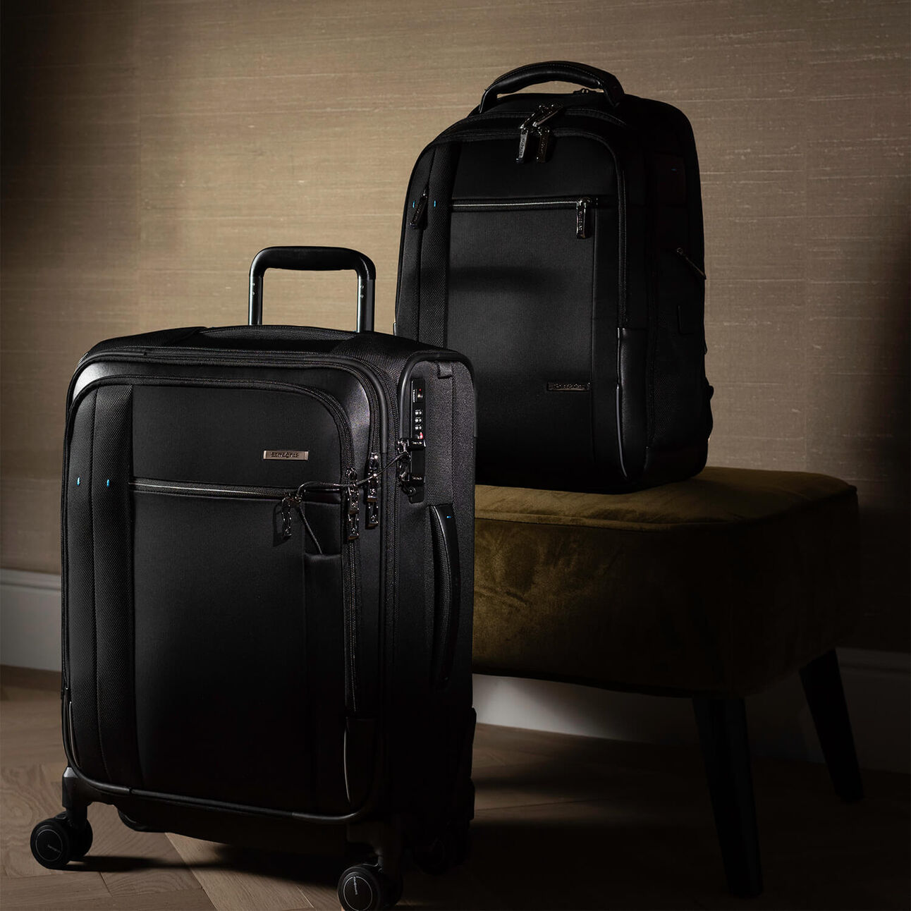 Spectrolite 3.0 Trvl Spinner (4 wheels) 55 cm Black | Samsonite UK